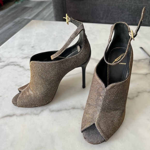 Brian Atwood | Shoes | Brian Atwood Sparkly Heels Size 7 | Poshmark